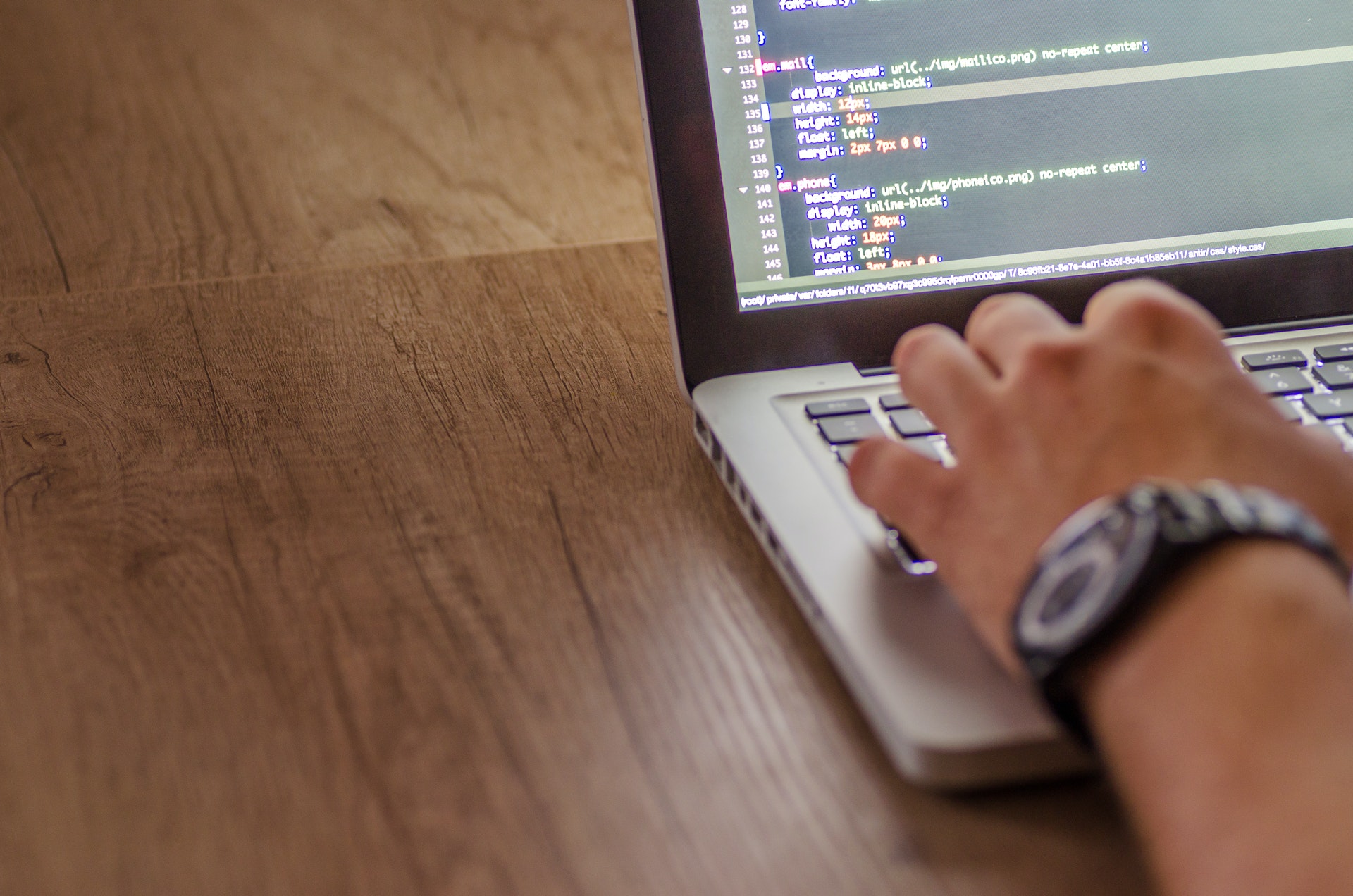 Formation administrateur système réseau : comment la suivre